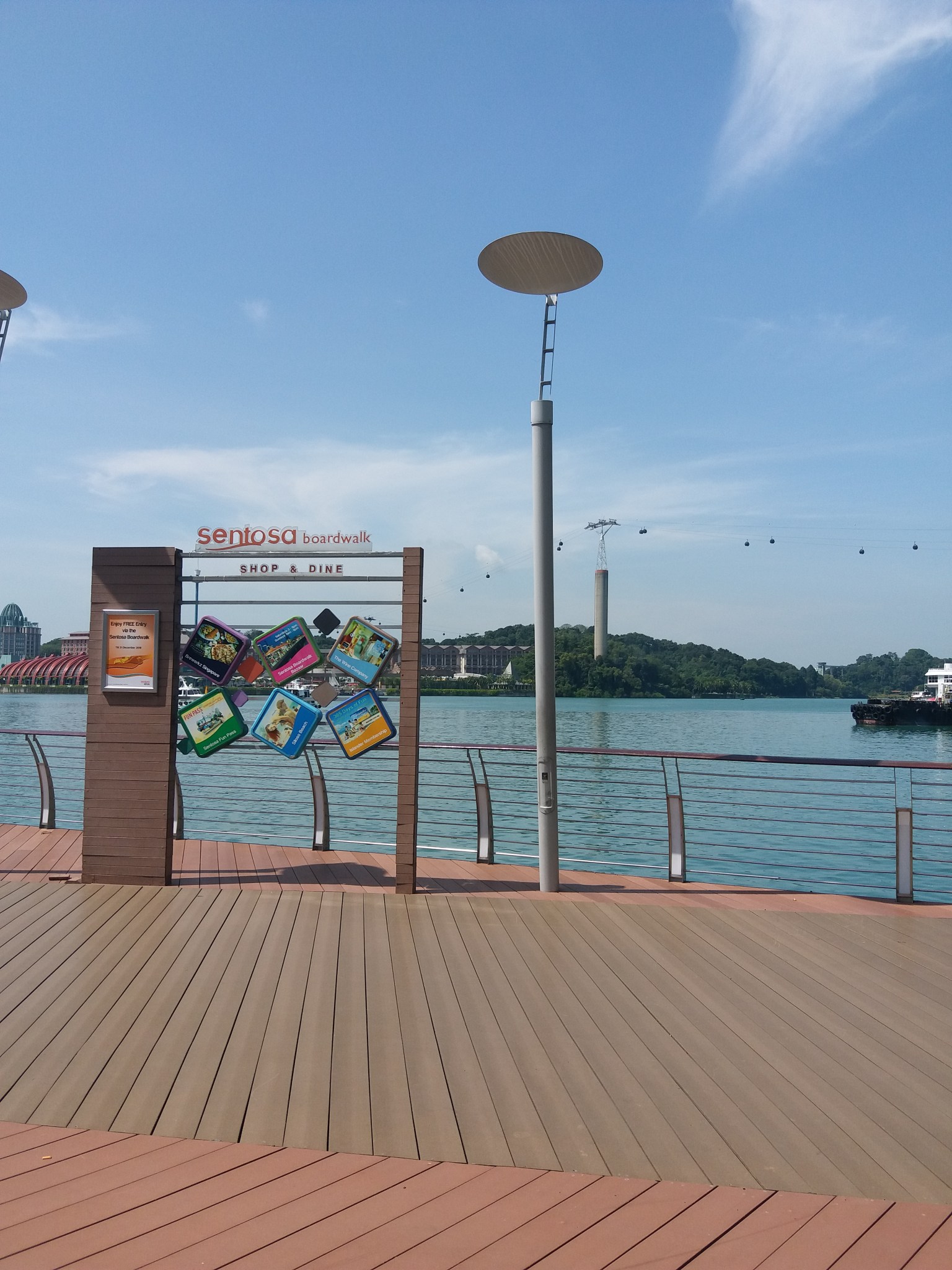Jalan Kaki ke Sentosa Island – to travel is to live